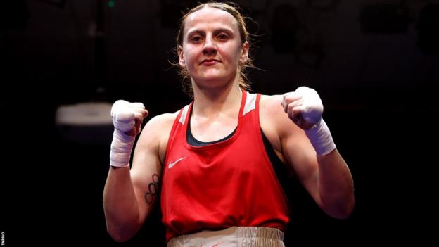 Amy Broadhurst: World and Commonwealth champion defeated by Grainne ...