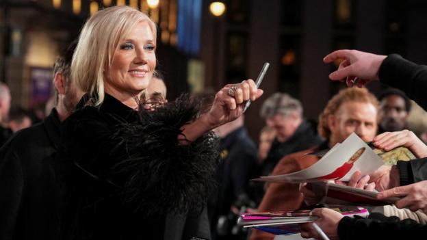 The Gentlemen: Guy Ritchie says film themes were 'worth exploring' in ...