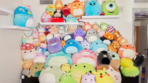 Squishmallows: What are they and why are they so popular? - BBC Newsround