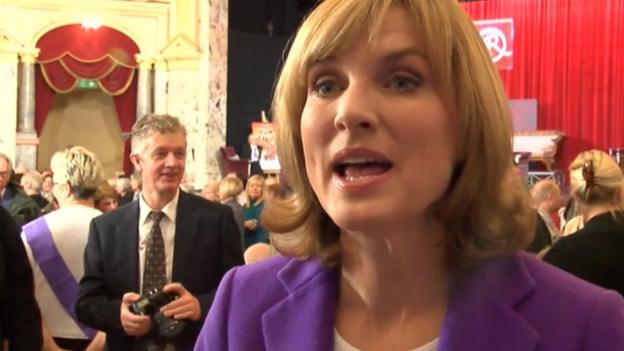 Antiques Roadshow finds programme's 'most valuable' item - BBC News