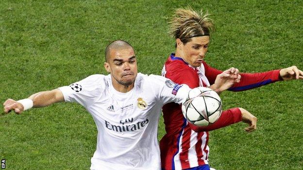 Fernando Torres: Atletico Madrid striker signs new contract - BBC Sport