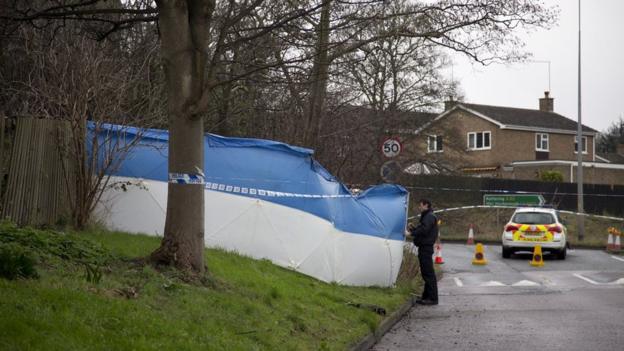Adeyemi Olugbuyi: Cold case detectives plea for help over 2013 murder ...