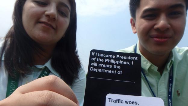 Cards Against Corruption: A game about the Philippines - BBC News