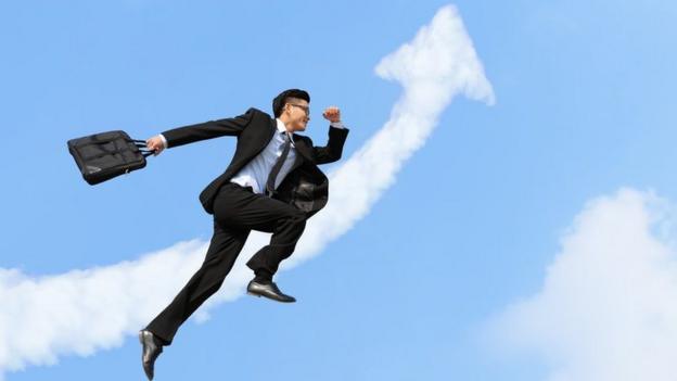 How long should you stay in one job? - BBC News