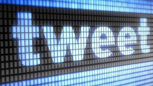 Massive networks of fake accounts found on Twitter - BBC News