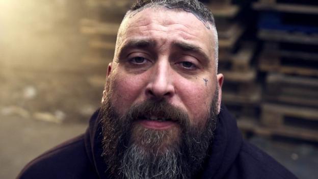 Matt 'Panda' Smyth becomes World's Strongest Disabled Man - BBC News