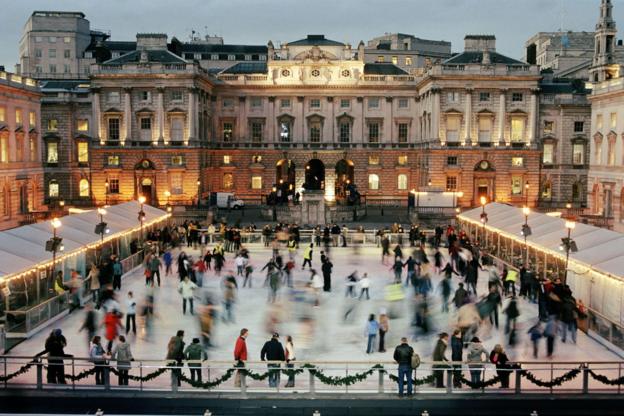 Somerset House: Arts hub announces year of 25th birthday events - BBC News