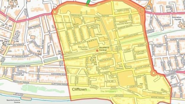 Southend-on-Sea fight sees police impose dispersal order - BBC News