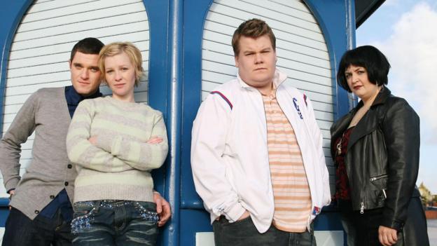 Gavin and Stacey Christmas special: Did Smithy say yes to Nessa? - BBC News