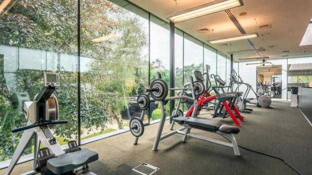 Inside the £4m mansion Jurgen Klopp called home - BBC News