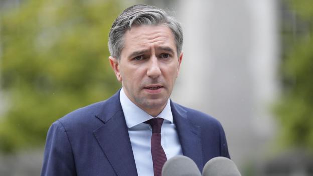 Dublin: Gardai investigate threats made against Simon Harris' home ...