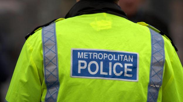 Metropolitan Police officer charged with raping woman - BBC News
