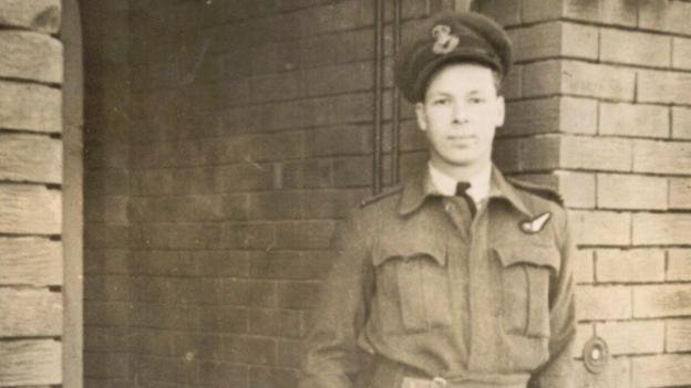 Family visit to WW2 Halifax bomber crash site 'overwhelming' - BBC News