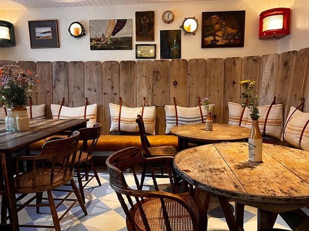 Banjo Beale: 'I'm a truffle pig sniffing out interior design treasures ...
