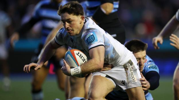Cardiff 13-13 Ospreys - Dan Edwards steers 14-man visitors to derby ...