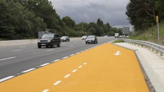 M1 motorway: Roadworks and speed restrictions set to end - BBC News