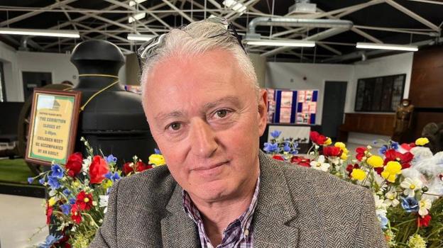 Evidence lost after six killed in Harlow fire - investigator - BBC News