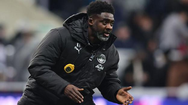Man City news: Kolo Toure on Arsenal and Premier League race - BBC Sport