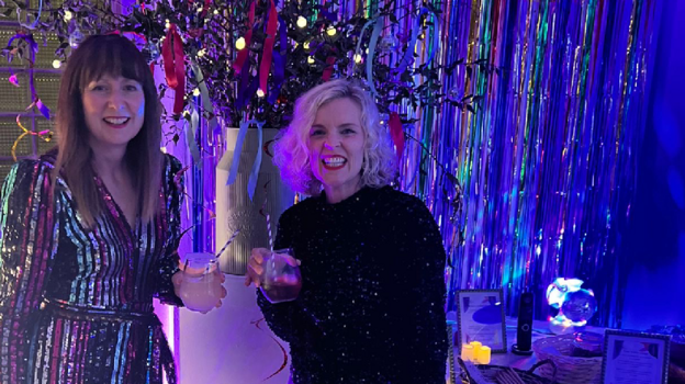 Grief Disco: The women helping people cope with loss - BBC News