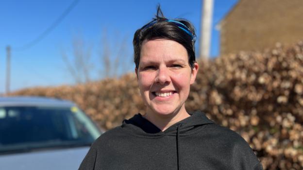 Lyneham Banks: UK's wonkiest road opens after three-year closure - BBC News