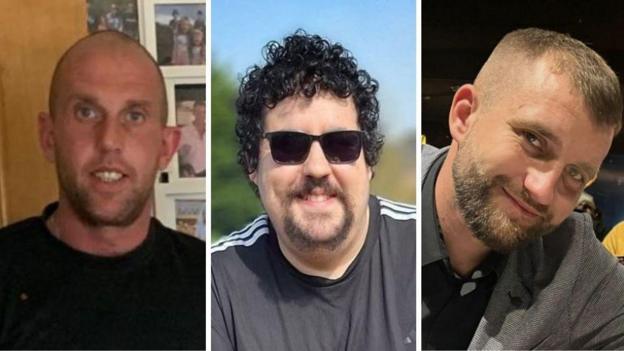 NI road deaths: Men killed in weekend crashes named by police - BBC News