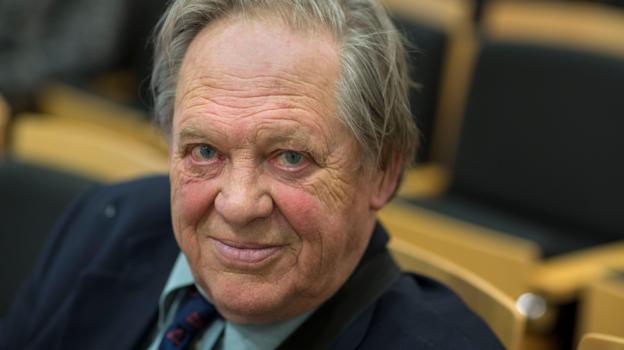 Peter Jay: The extraordinary life of 'the cleverest young man in ...