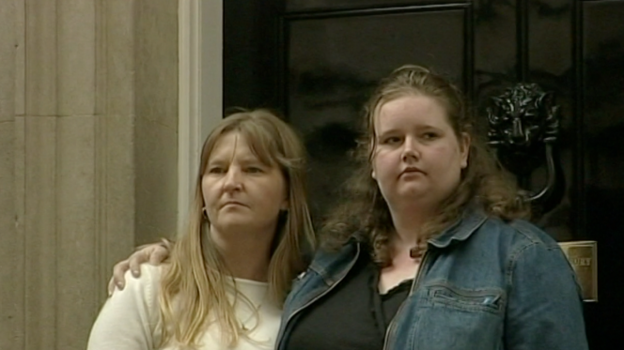 'It was devastating' - Longbridge MG Rover closure 20 years on - BBC News