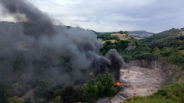 Multiple crews called to derelict building fire in Matlock - BBC News