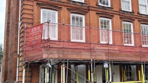 Farnham: Town centre improvement programme to begin - BBC News