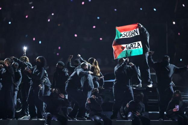 Kendrick Lamar's Super Bowl half-time show was one big tease - BBC News