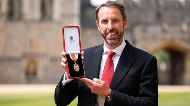 Gareth Southgate knighthood: Former England boss joins list of football ...