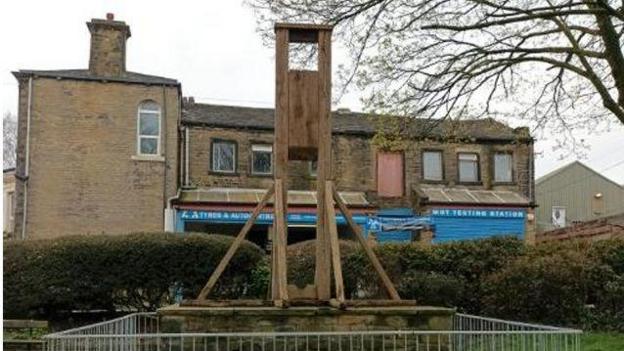 Replica of Halifax Gibbet execution device to be replaced - BBC News