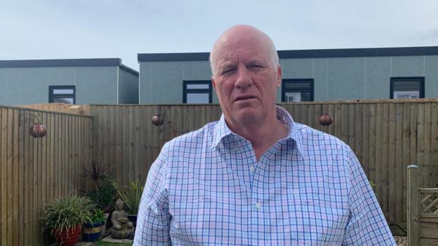 Llantwit Major homes for refugees look like a prison, say locals - BBC News