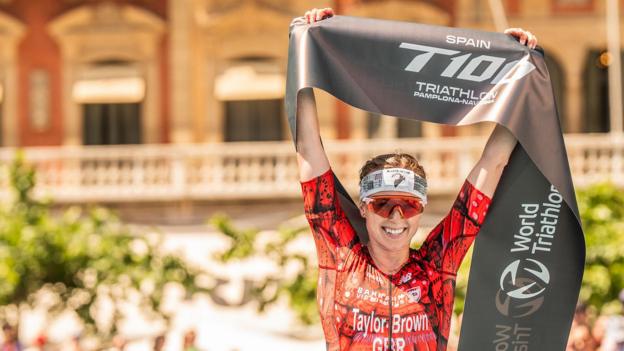 Great Britain's Georgia Taylor-Brown wins Spain T100 Triathlon - BBC Sport
