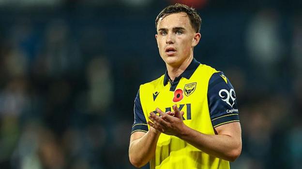 Fulham recall midfielder Luke Harris from Oxford United - BBC Sport