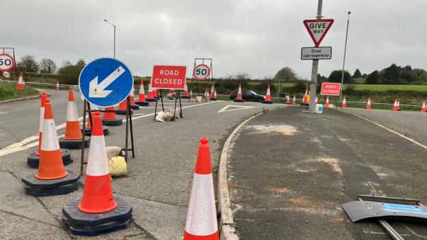 Cornwall Council to tackle A30 accident spot safety improvements - BBC News