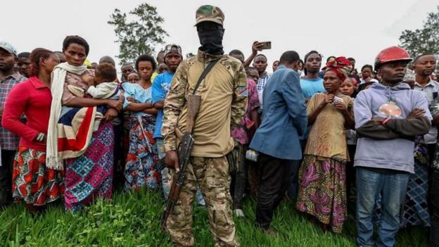 DR Congo conflict: Mobile phones, coltan and the fighting - BBC News