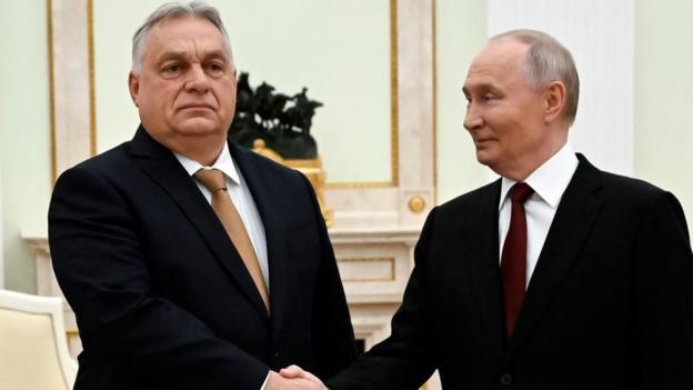 War in Ukraine spills into Hungarian election - BBC News