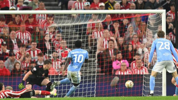 Sunderland 1-1 Coventry City AET (Agg 3-2) - Dan Ballard goal takes ...