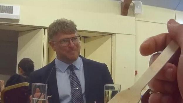 Patriotic Alternative: A year undercover with a far-right group - BBC News