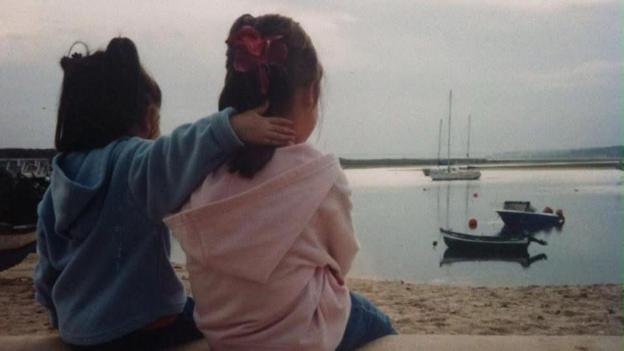 3 Llun: Lluniau pwysicaf Sioned Dafydd - BBC Cymru Fyw