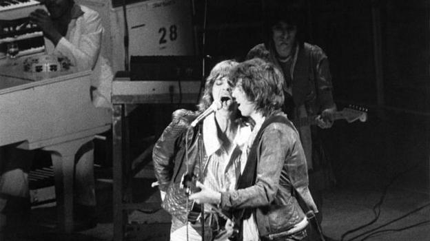 A look back at the Glasgow Apollo: From the Stones to Queen - BBC News
