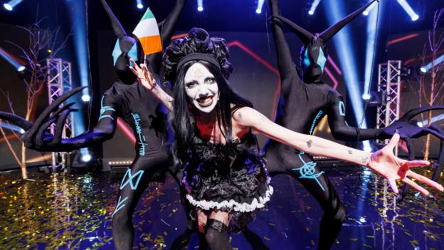 Bambie Thug: Who is the Irish 'witch' going for Eurovision glory - BBC News