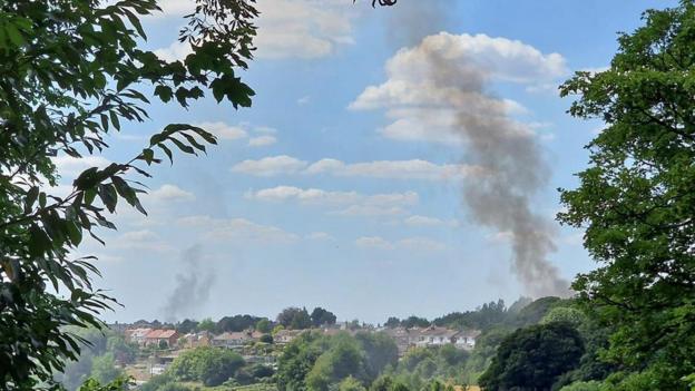 Fire in Devizes: Two separate blazes send smoke plumes over town - BBC News