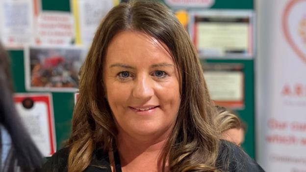 JobStart: Scheme aims to get over-50s back into work - BBC News