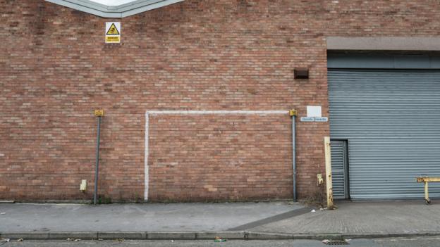 These photos of goalposts from around the UK are beautiful - BBC Three