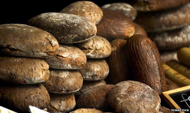 A tale of two breads - BBC News
