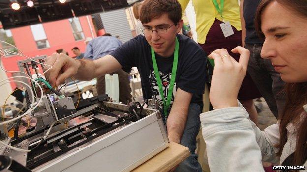 Predicting technology in 2013: Rise of the machines? - BBC News