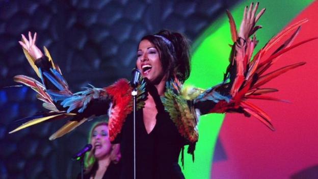 Eurovision: First winner Lys Assia dies aged 94 - BBC News