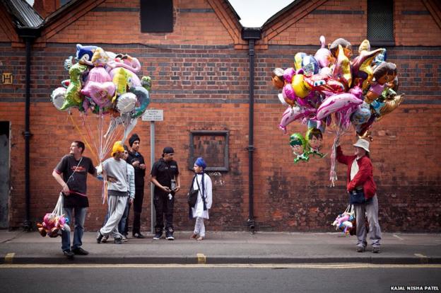 In pictures: British Asians - BBC News